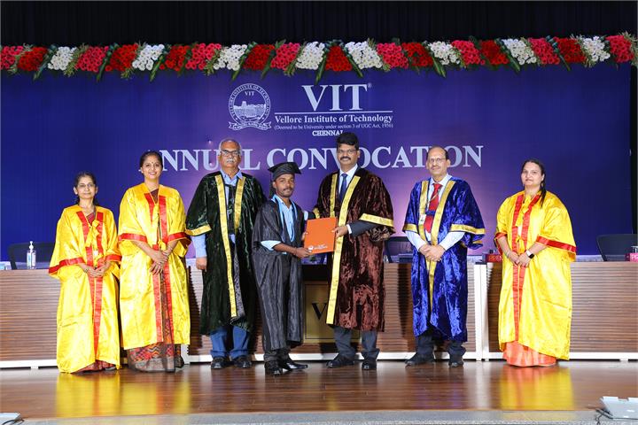 VIT 2021 and 2020 Batch Convocation Photoshoot_29_Oct_2022