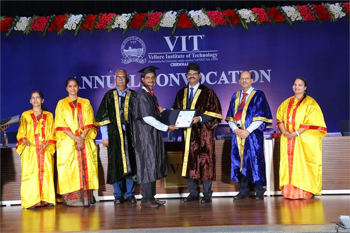 VIT 2021 and 2020 Batch Convocation Photoshoot_29_Oct_2022